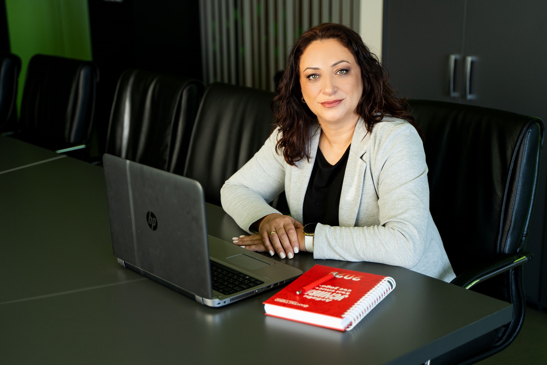 JOBS.BG - Какви придобивки предлага Фантастико Груп?