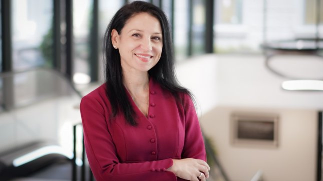 JOBS.BG - Стаж в EY: Научете повече от Надя Михова – HR manager