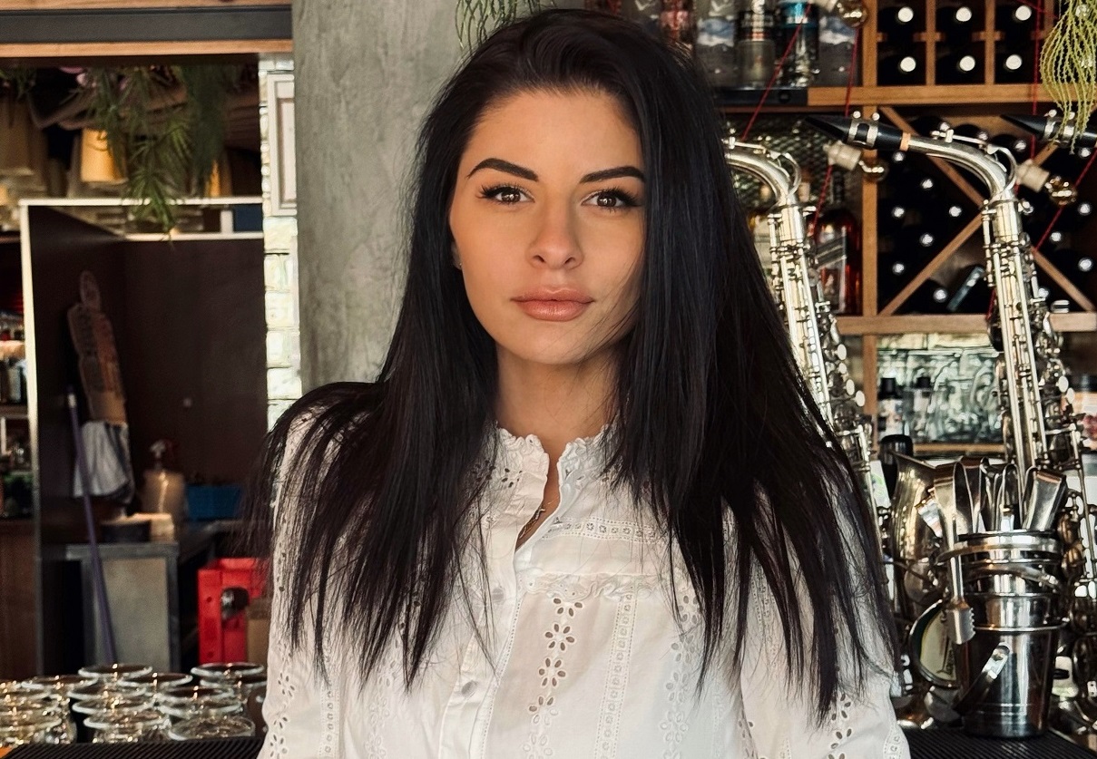 JOBS.BG - HR проектите в България: Happy System, ресторанти Happy